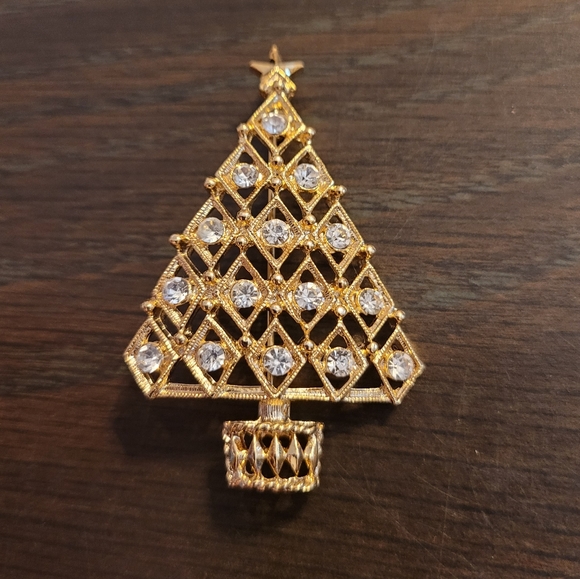 Vintage | Jewelry | Vintage Christmas Tree Bling Pin Brooch | Poshmark